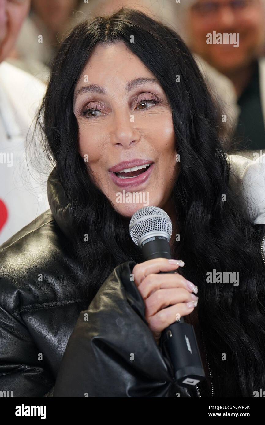 Cher at a public appearance for Cher Visits God s Love We Deliver ...