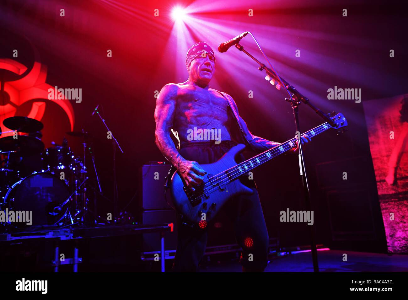 UK. 04th Mar, 2025. LONDON, ENGLAND - MARCH 04: Evan Seinfeld of ...
