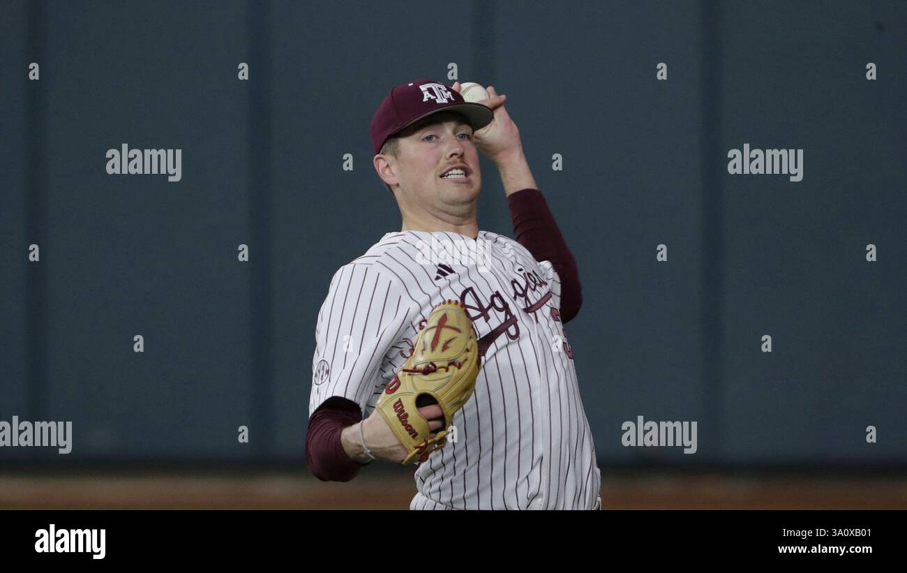 Texas A&M pitcher Justin Lamkin during an NCAA baseball game against ...