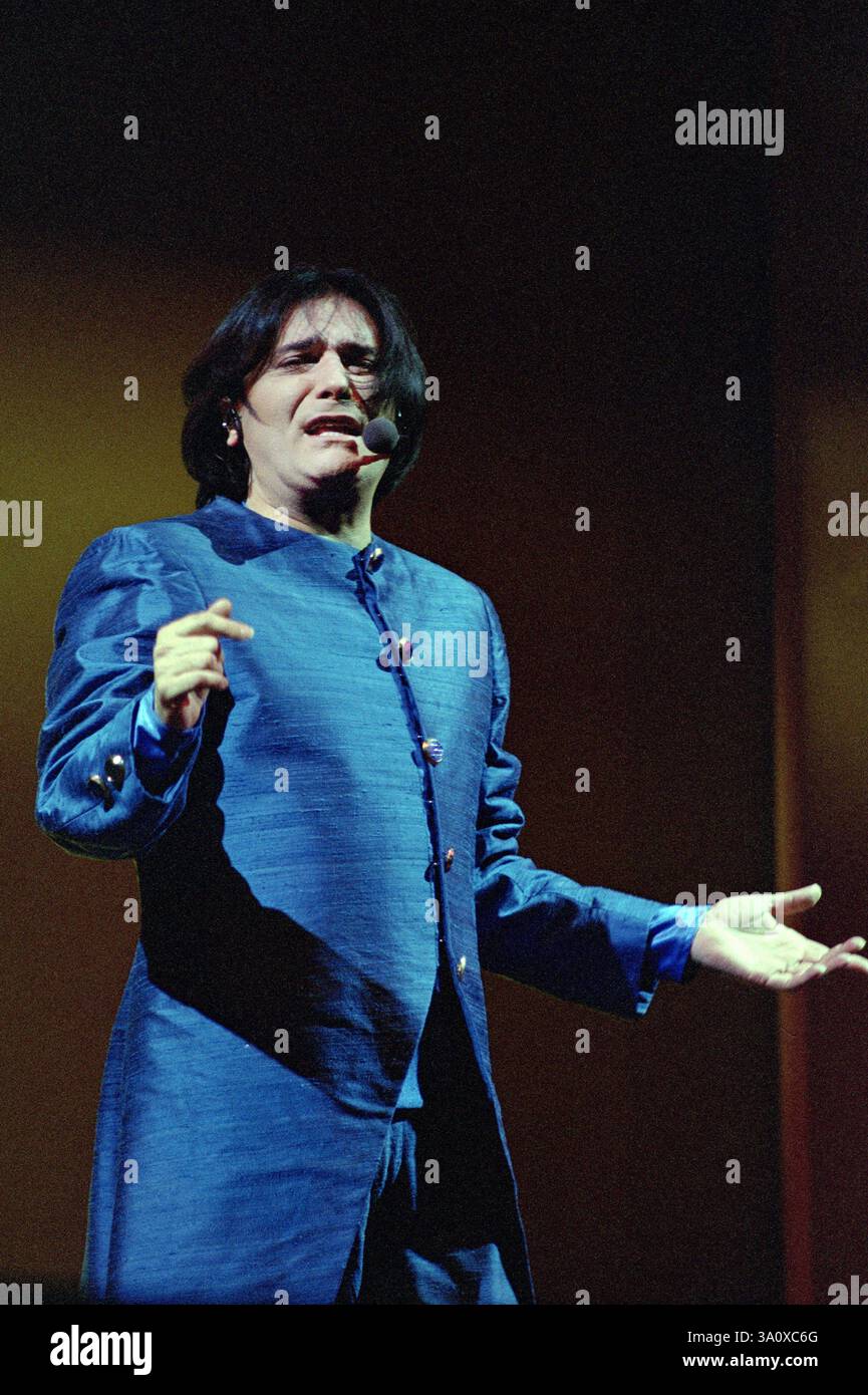 Milan Italy 22/06/1999: Renato Zero,Italian singer,during the Live ...
