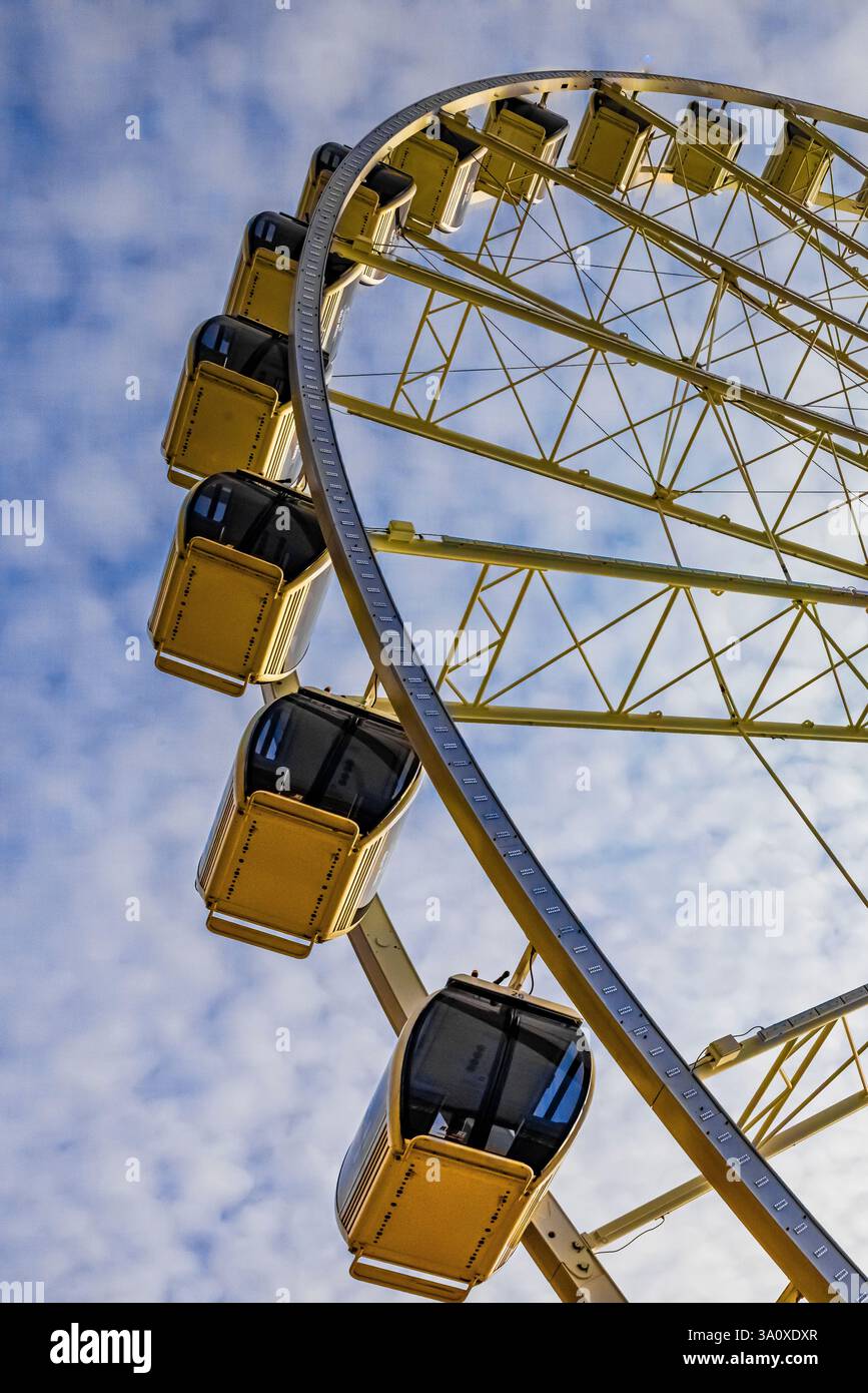 Riding The Seattle Great Wheel, Seattle, Washington State, USA [No ...