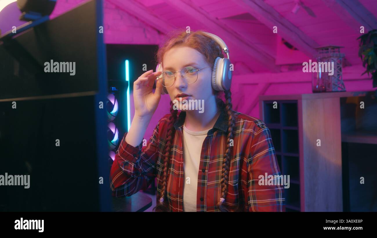 Caucasian woman girl unwell female teen gamer streamer influencer ...