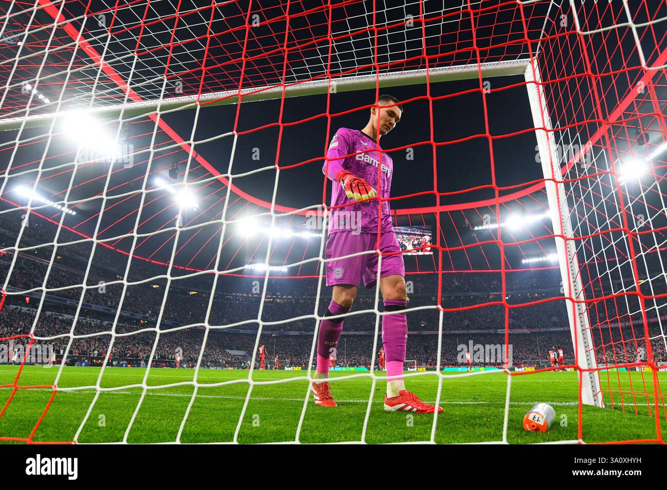 Munich, Germany. 05th Mar, 2025. Soccer, Champions League, FC Bayern ...
