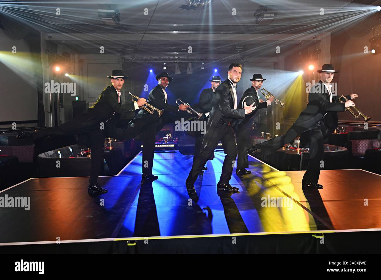 LONDON, ENGLAND - MARCH 5th 2025: Roxie Rocks Chicago at The London ...