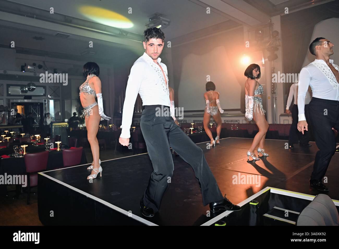 LONDON, ENGLAND - MARCH 5th 2025: Roxie Rocks Chicago at The London ...