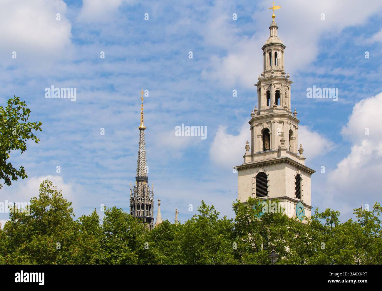 St Clement Danes Sir Christopher Wren-designed CofE church, on a Strand ...