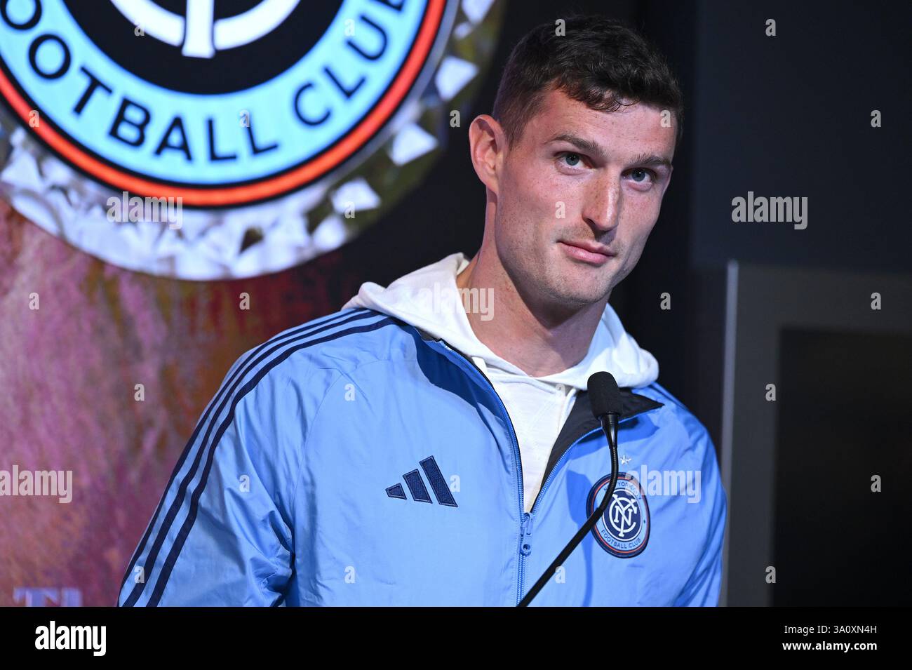 New York, USA. 05th Mar, 2025. Matt Freese speaks while visits the ...