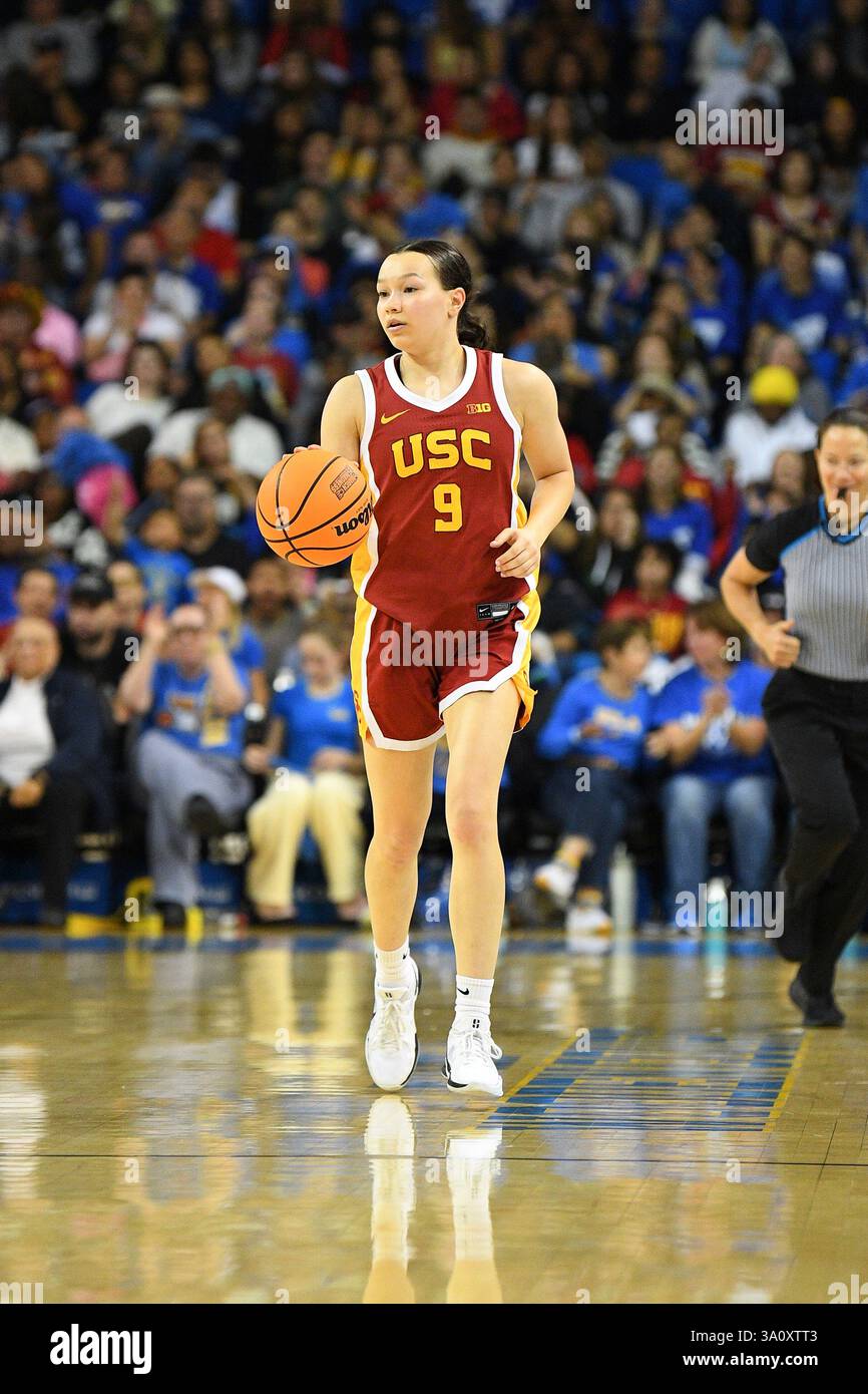 LOS ANGELES, CA - MARCH 01: USC Trojans guard Kayleigh Heckel (9 ...
