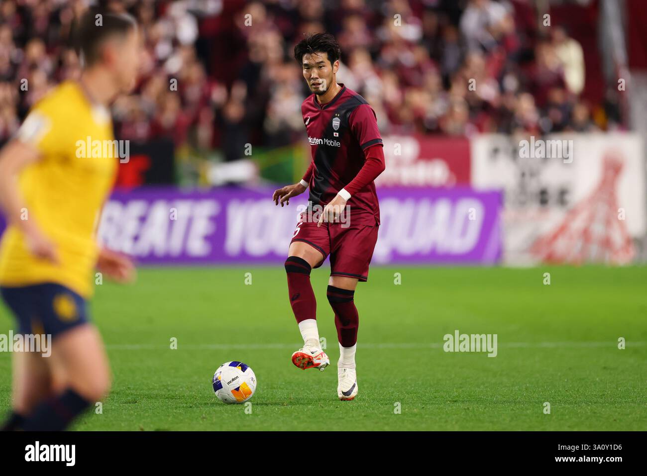 Hyogo, Japan. 5th Mar, 2025. Takuya Iwanami (Vissel) Football/Soccer ...