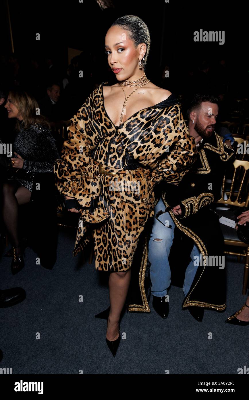 Doja Cat attends BALMAIN Autumn-Winter 2025 runway during Paris Fashion ...