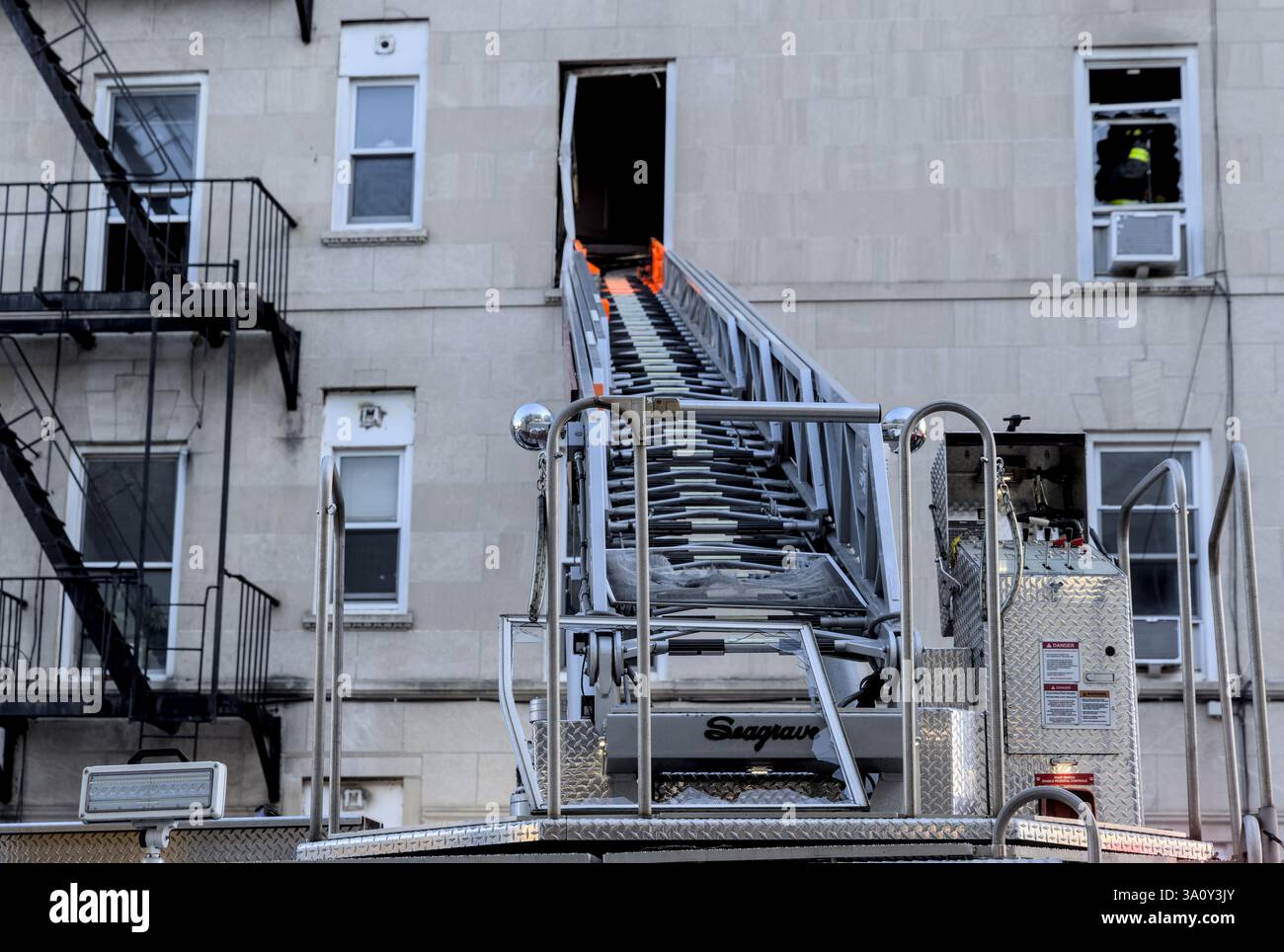 FDNY fire trucks responding to an apartment fire on Bedford Avenue in ...