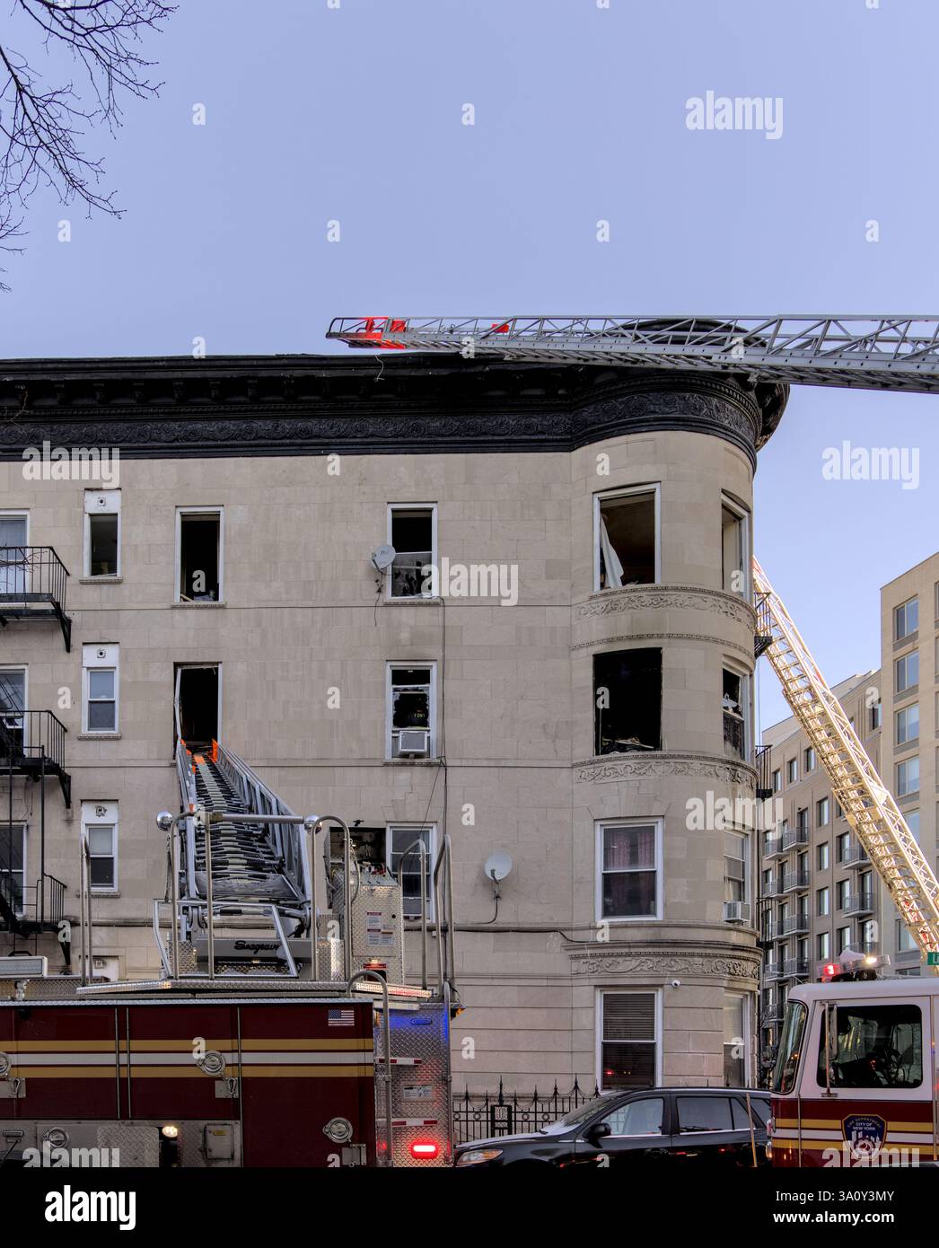 FDNY fire trucks responding to an apartment fire on Bedford Avenue in ...