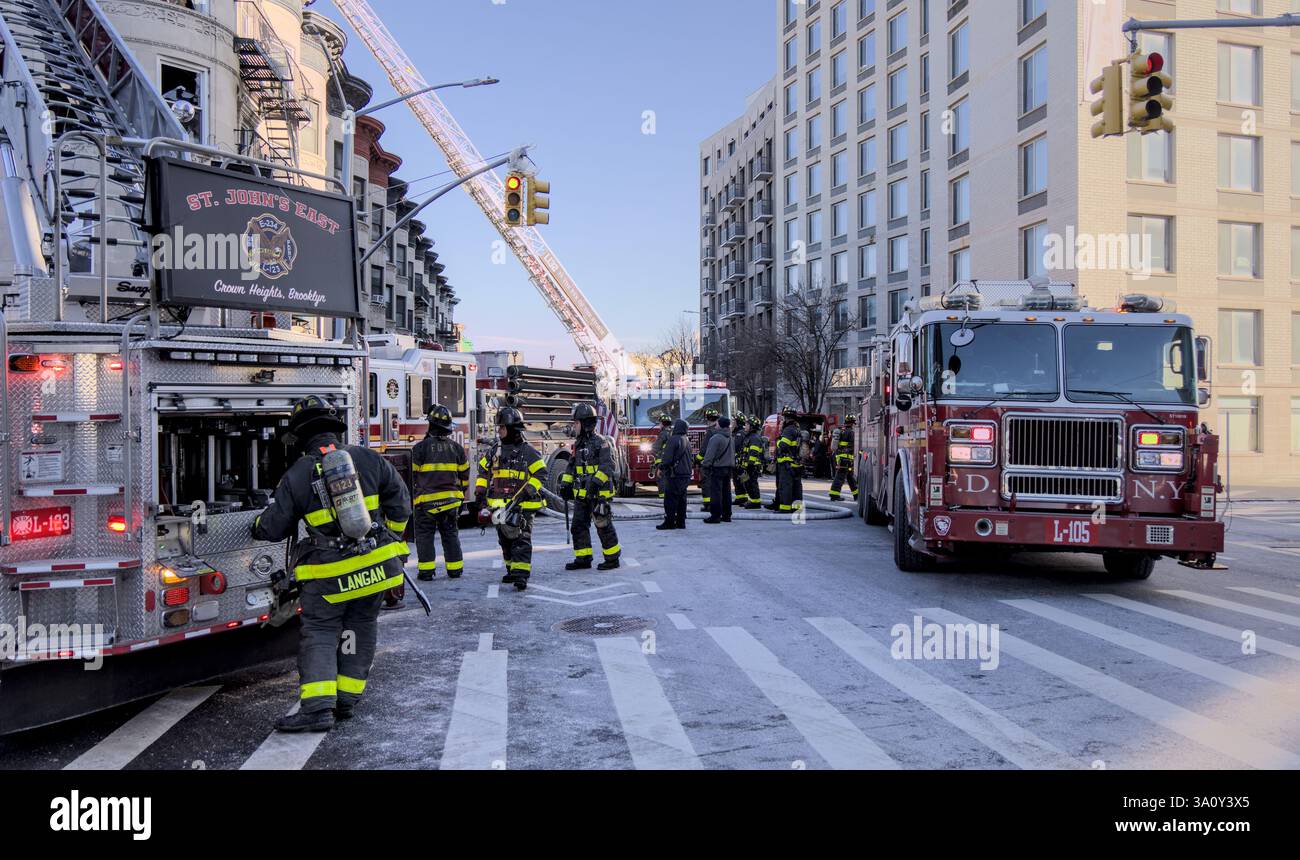 FDNY fire trucks responding to an apartment fire on Bedford Avenue in ...