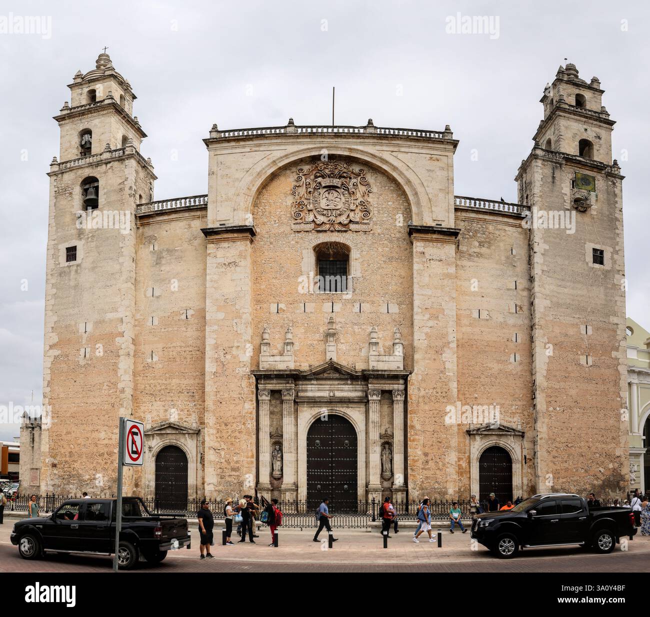 mexican flag in front of merida cathedral in capital of yucatan state ...