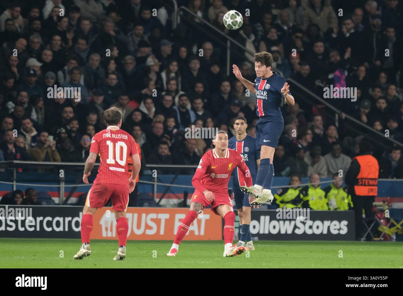 Paris sg liverpool hi-res stock photography and images - Alamy
