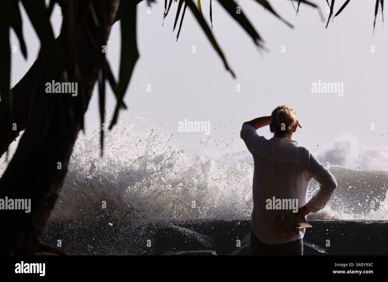 Gold Coast, Australia. 05th Mar, 2025. Big Seas from Tropical cyclone ...