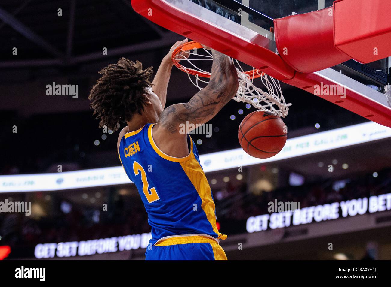March 05, 2025: Pittsburgh Panthers forward Cameron Corhen (2) dunks ...