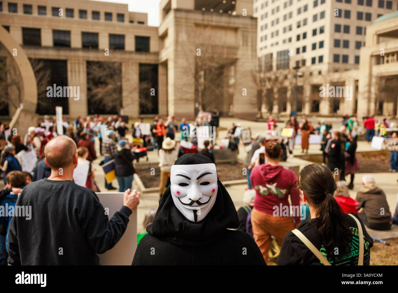 Indianapolis, United States. 04th Mar, 2025. A demonstrator wears a Guy ...