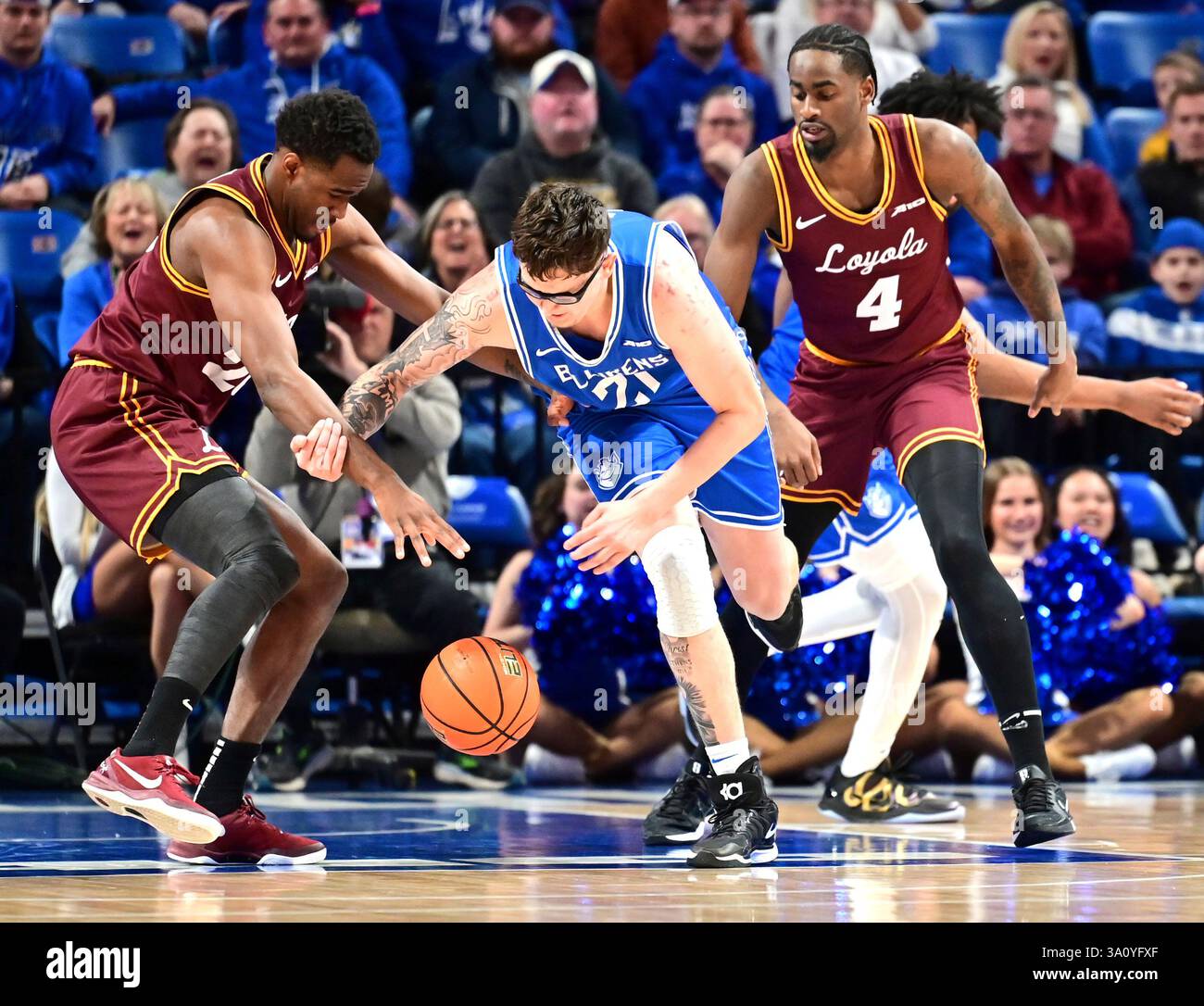 ST. LOUIS, MO - MARCH 01:Saint Louis center Robbie Avila (21) goes ...
