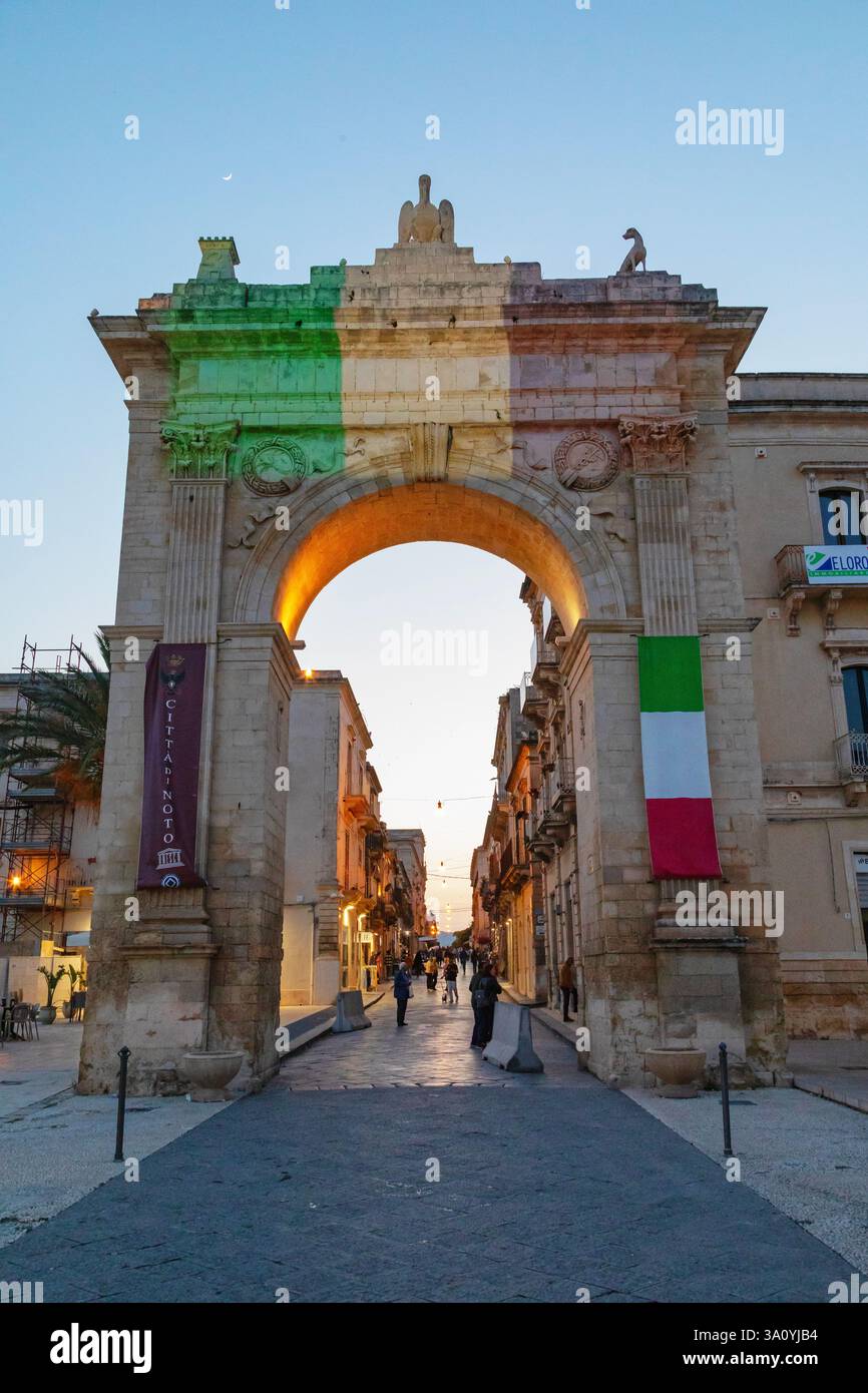 Royal Gate painted with light, Noto, Noto Valley, Sicily, Italy Stock ...