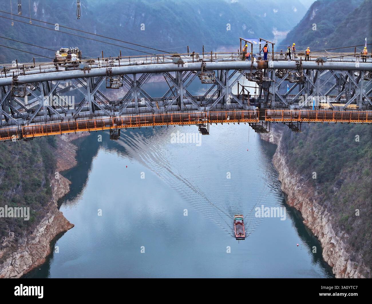 (250306) -- BEIJING, March 6, 2025 (Xinhua) -- A drone photo taken on ...