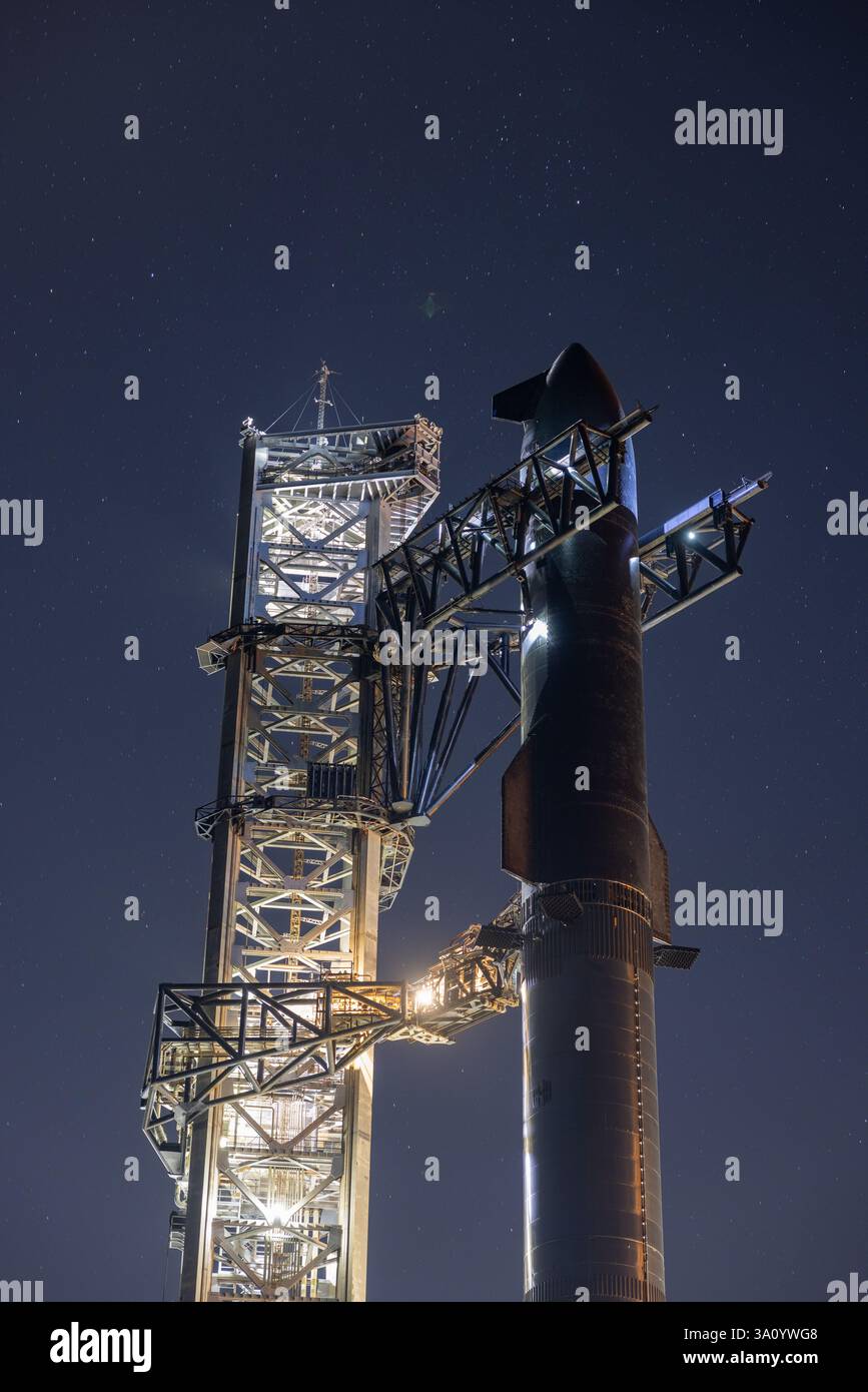 Starbase, USA. 05th Mar, 2025. Sunset from the dunes and night time ...