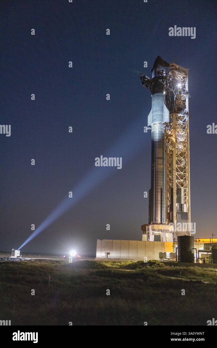 Starbase, USA. 05th Mar, 2025. Sunset from the dunes and night time ...