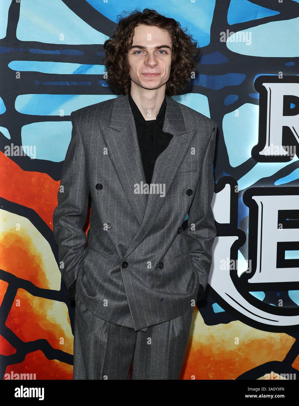 Jackson Kelly arrives at HBO's The Righteous Gemstones Final Season Los ...