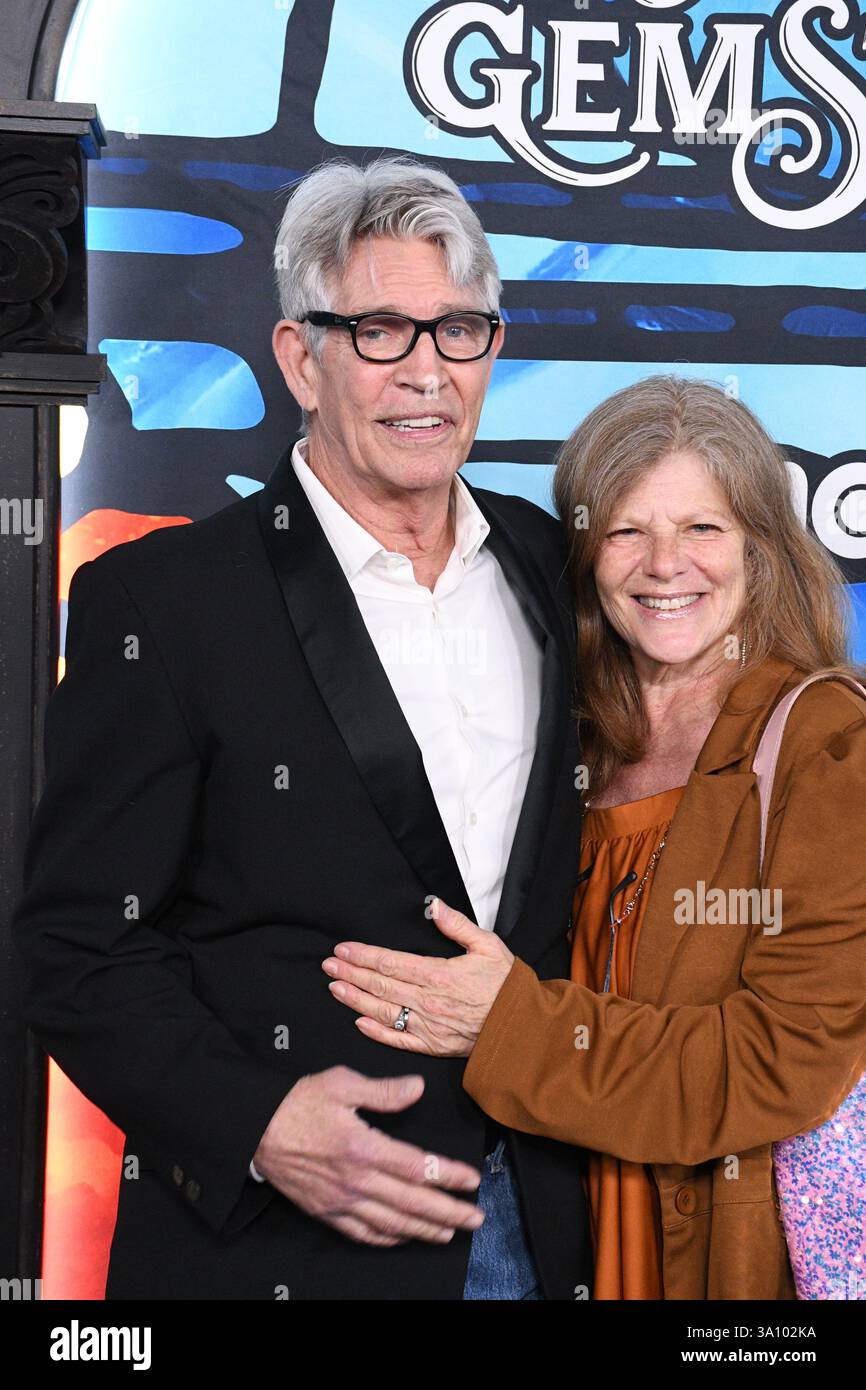 Los Angeles, California, USA 5th March 2025 Actor Eric Roberts and wife ...