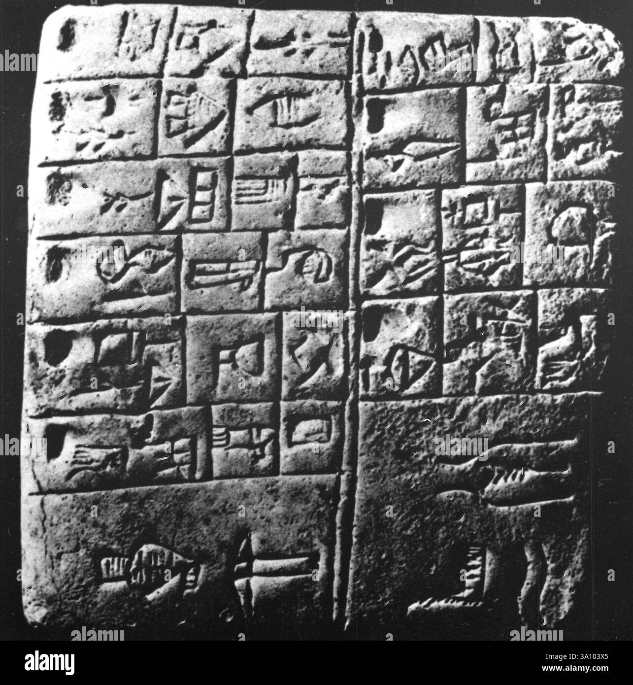 Ancient Sumerian tablet, 1950s Stock Photo - Alamy