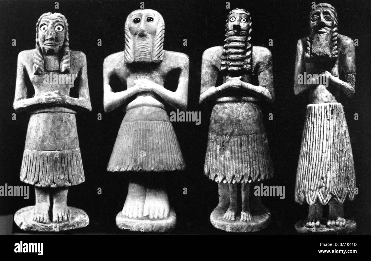 Ancient Sumerian Khafaje (first two from left) and Tell Asmar statues ...