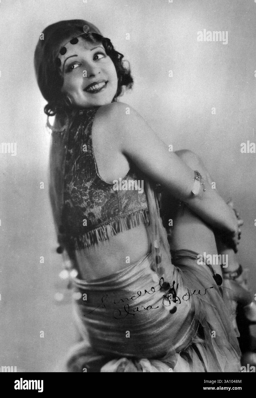 Clara bow 1920s Black and White Stock Photos & Images - Alamy