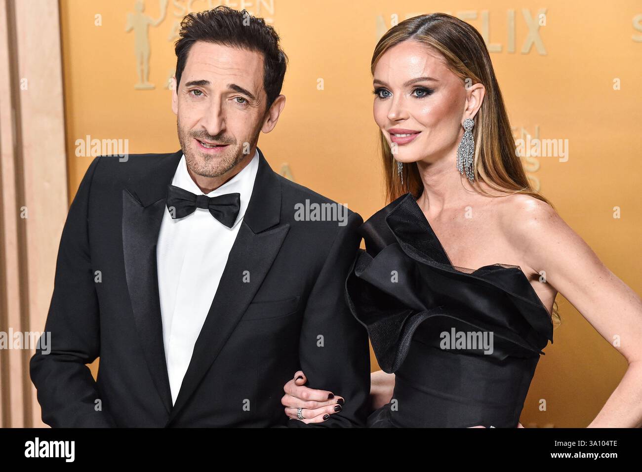 (FILE) Adrien Brody wins Oscar for Best Actor in a Leading Role for ...