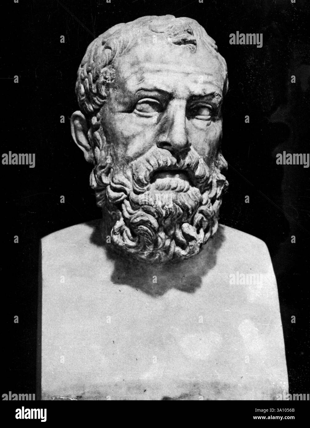 Greek philosopher and statesman Solon marble bust Stock Photo - Alamy