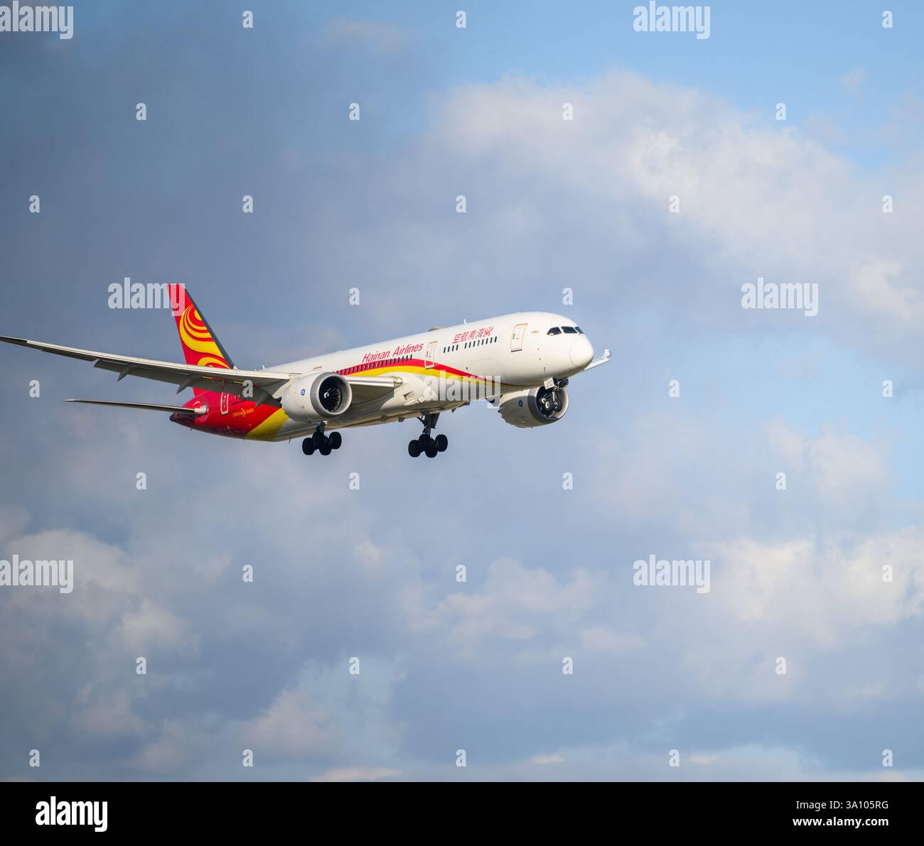 Auckland, New Zealand – March 05 2025: Hainan Airlines B-207U Boeing ...