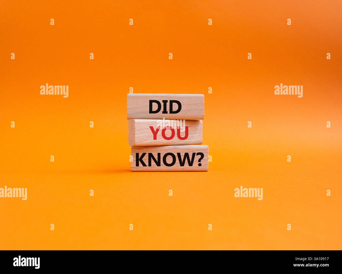 Did you know symbol. Wooden blocks with words Did you know. Beautiful ...