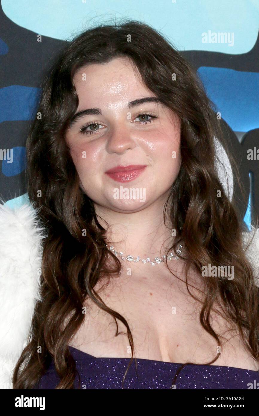 Los Angeles, USA. 2, March, 2025. Pictured left to right, Emma Shannon ...