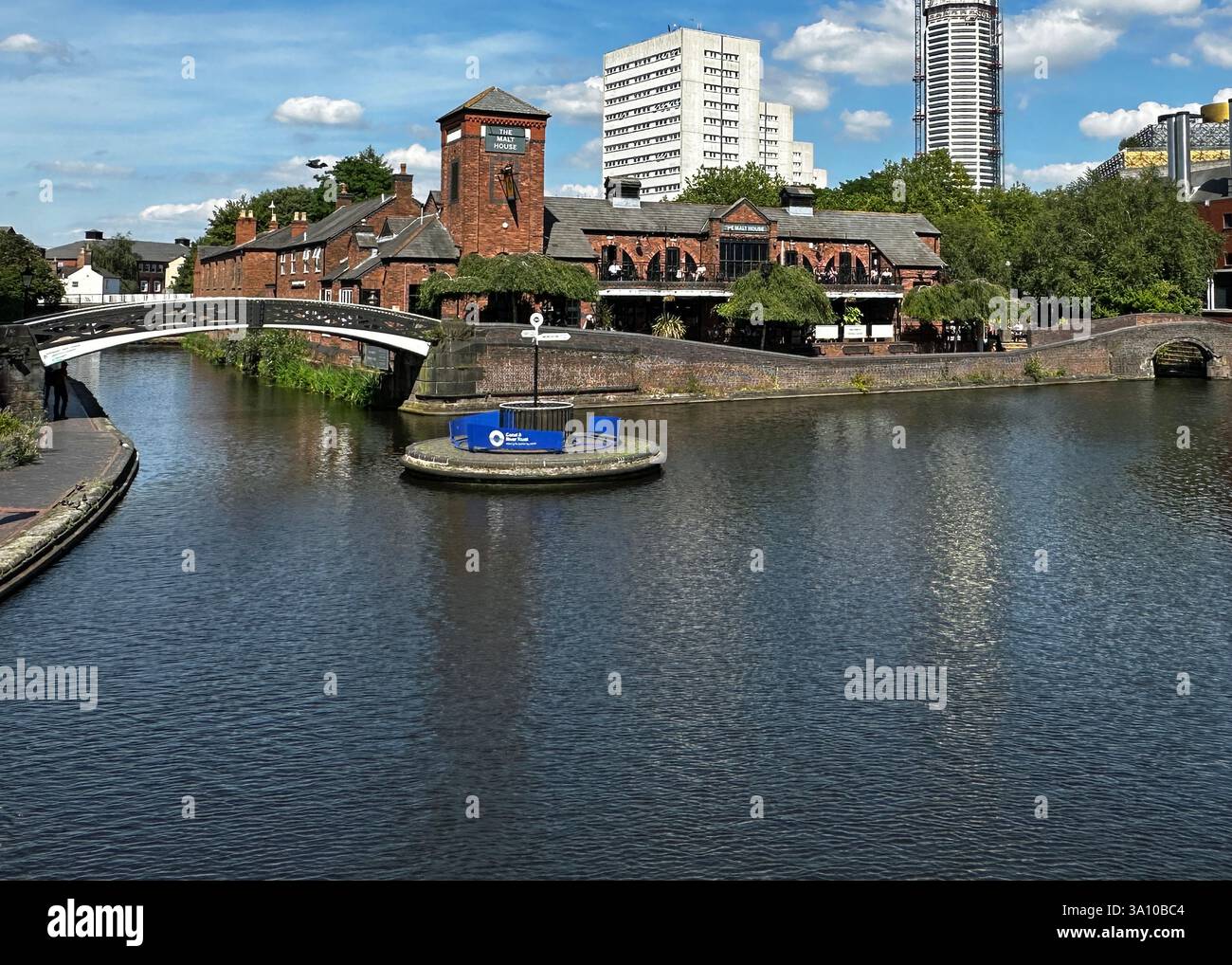 Canal branch and bridges in Birmingham, United Kingdom Stock Photo - Alamy