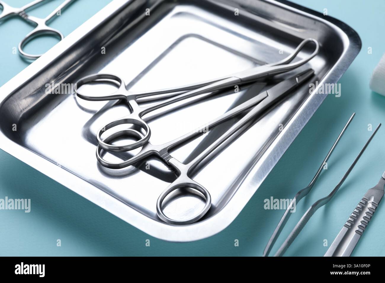 Doctor different surgical tools hi-res stock photography and images - Alamy