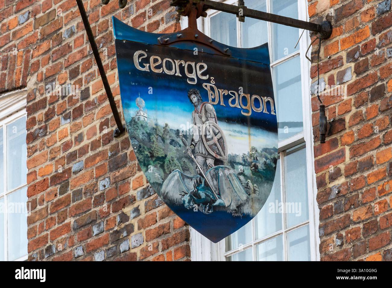 George and the Dragon pub sign in West Wycombe village, Buckinghamshire ...