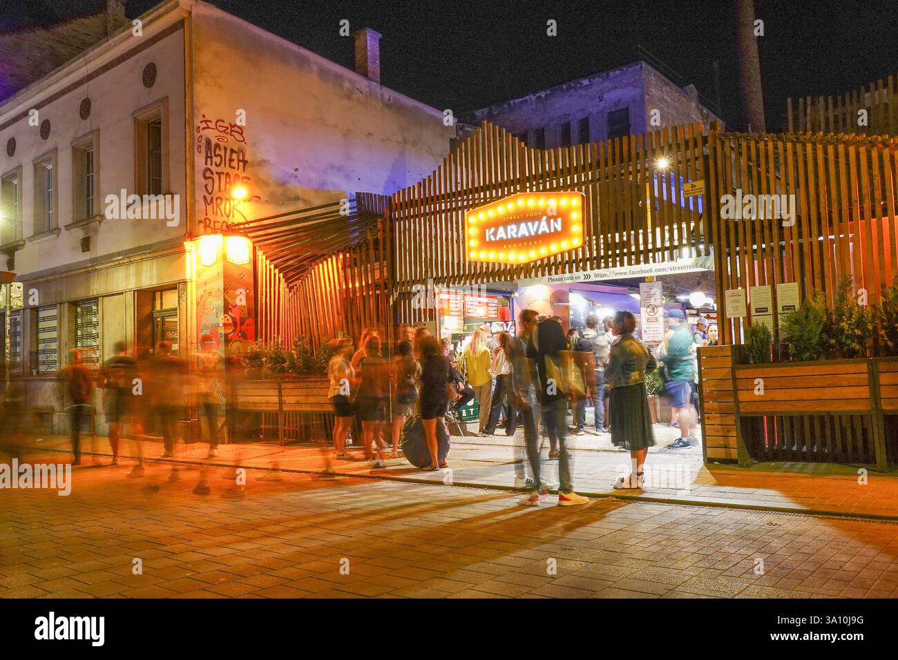 Hungary, Budapest, the Karavan is Hungary's first and most succesful ...