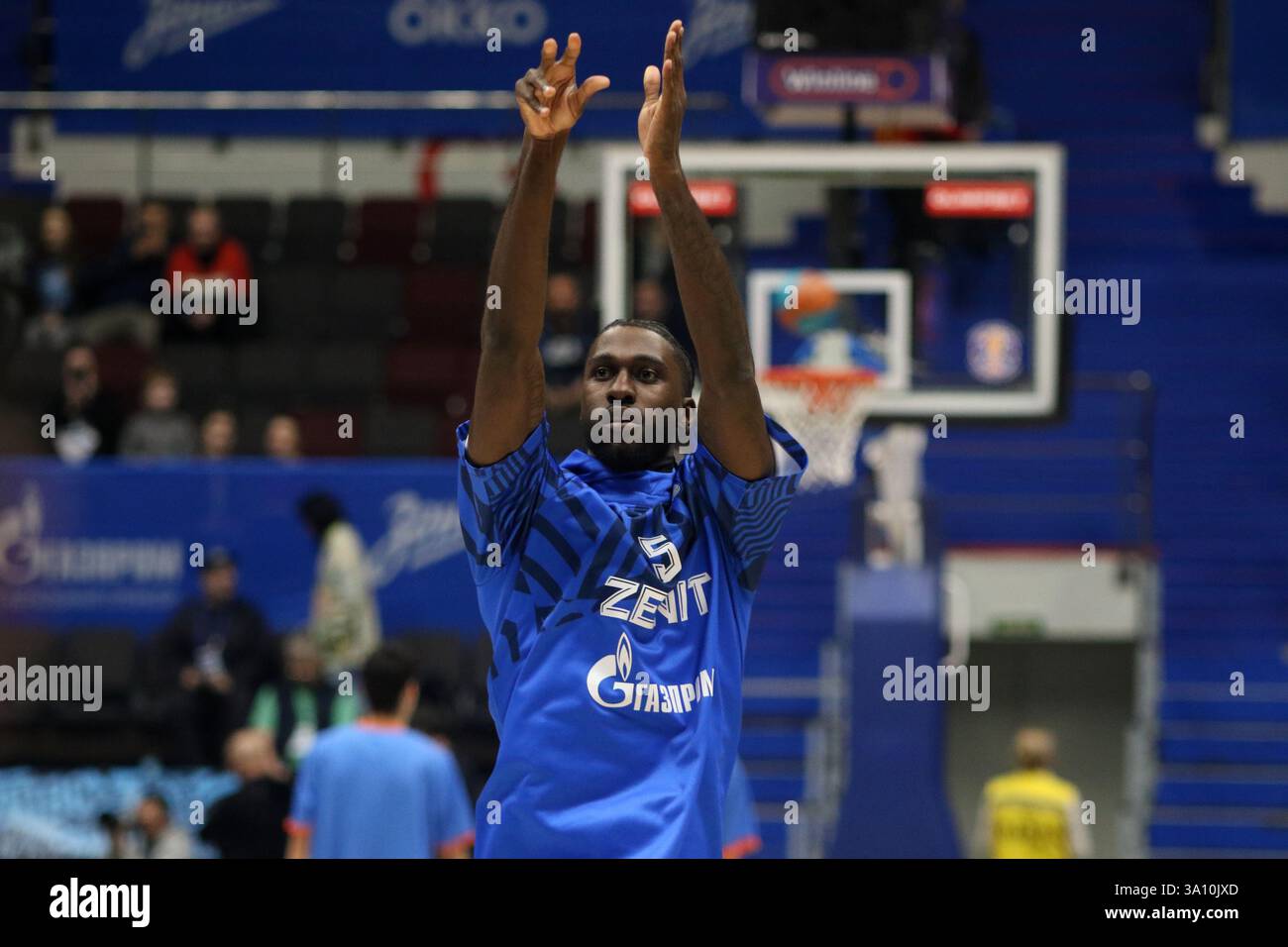Saint Petersburg, Russia. 05th Mar, 2025. Okaro White (5) of Zenit in ...
