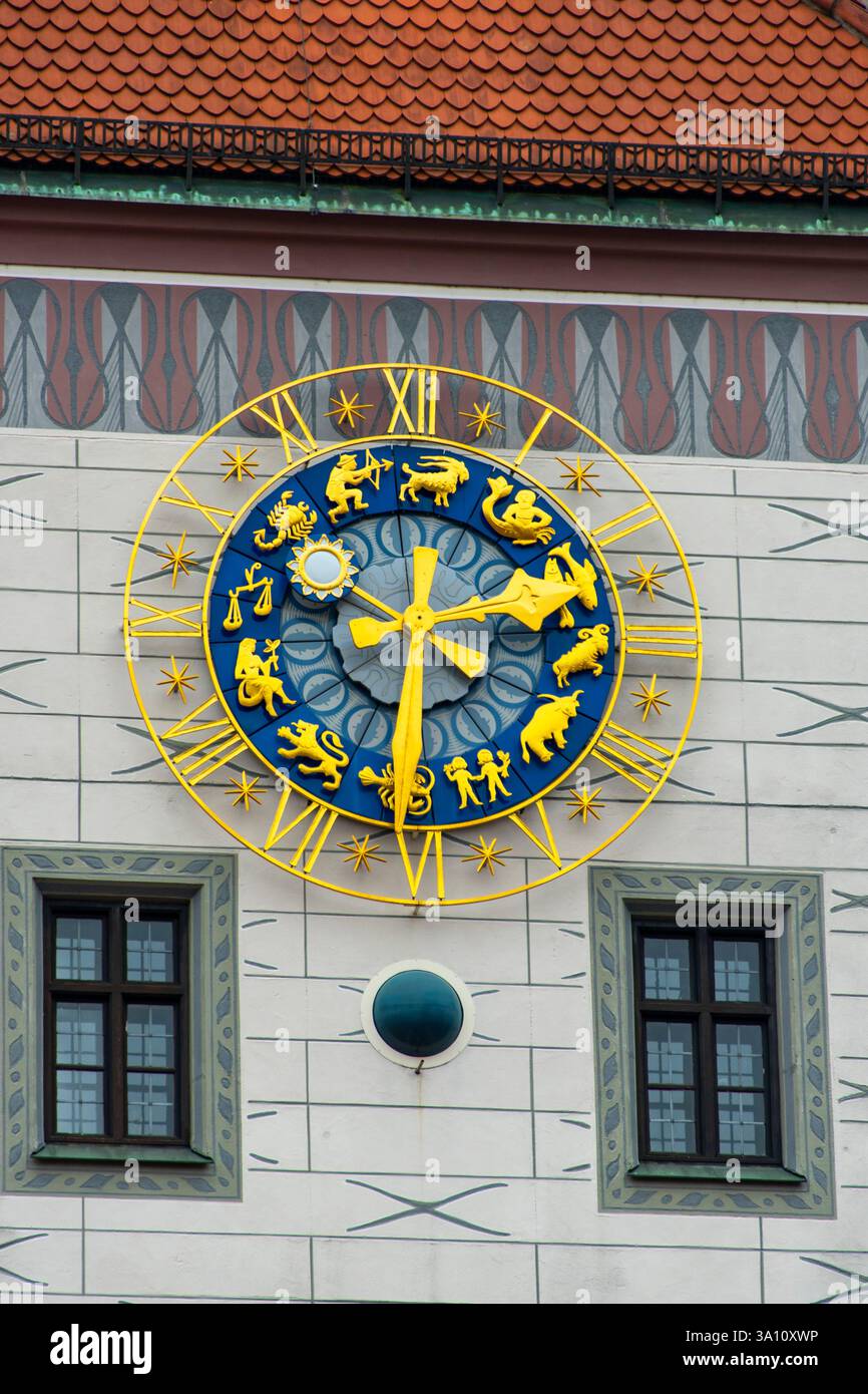 Germany town clock hi-res stock photography and images - Alamy