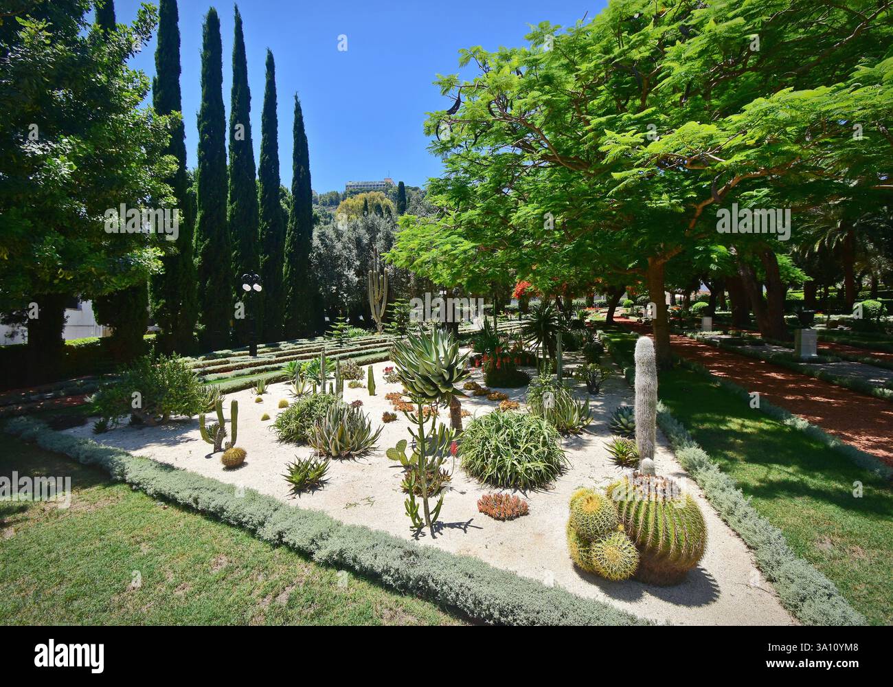Bahai Gardens on Mount Carmel - landmark of Haifa, Israel. Baha'i World ...