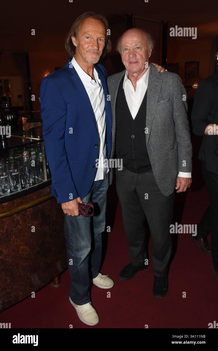 Darsteller Martin Rassau Schauspieler Volker Heissmann Schauspieler ...