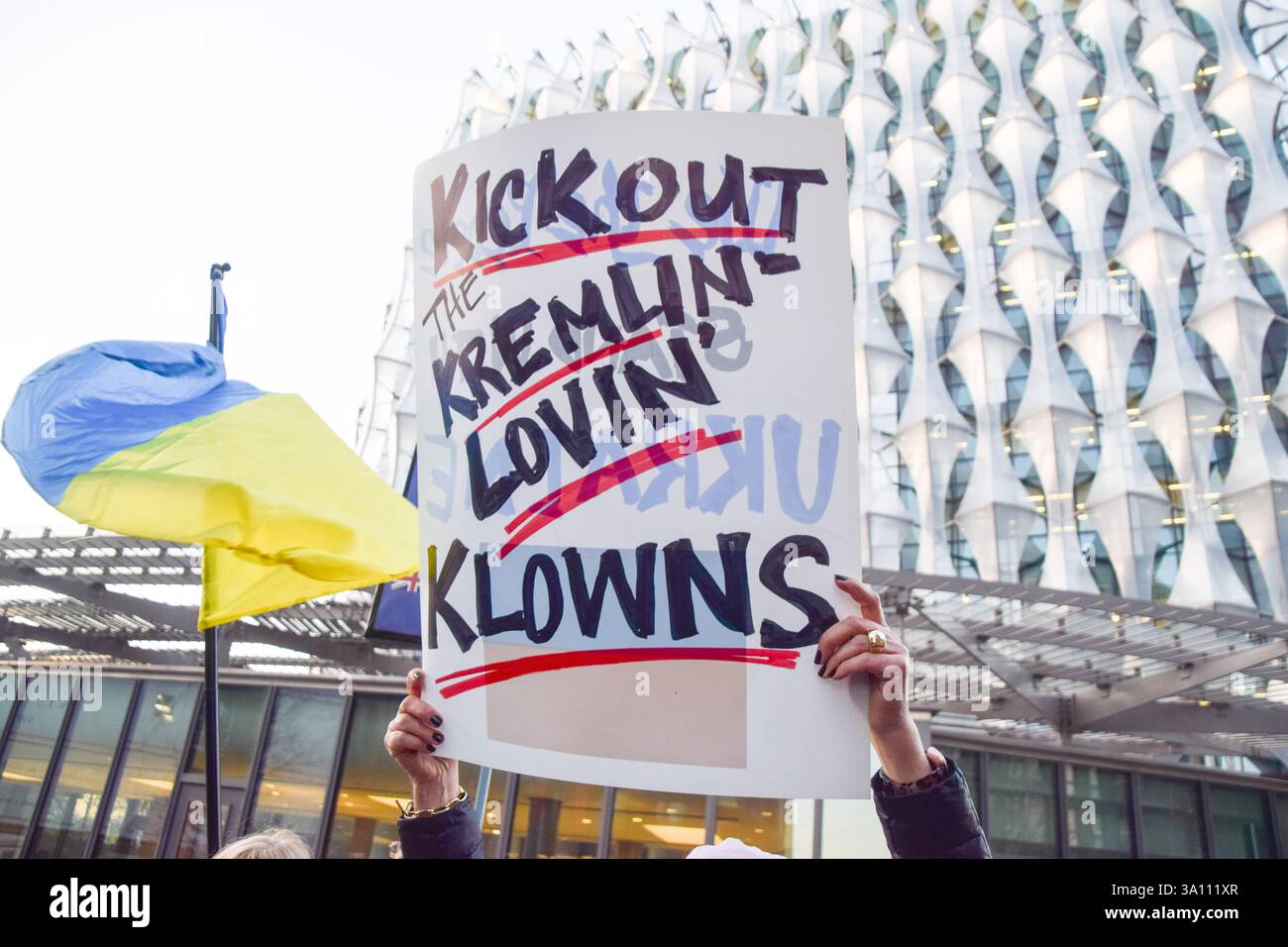 London, UK. 5th March 2025. Crowds gather outside the Embassy of USA in ...