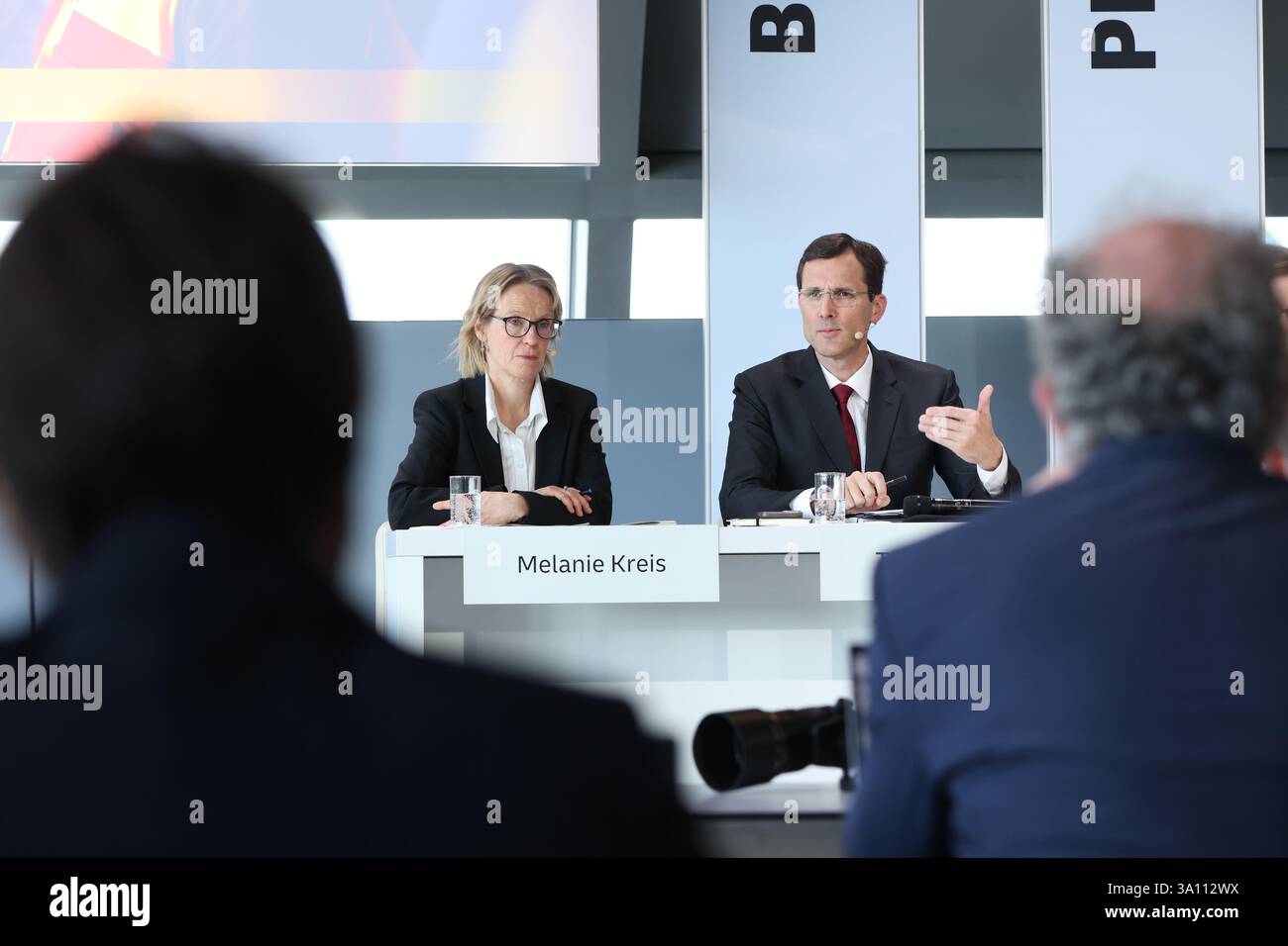 Bonn, Deutschland. 06th Mar, 2025. Tobias Meyer, CEO of Deutsche Post ...