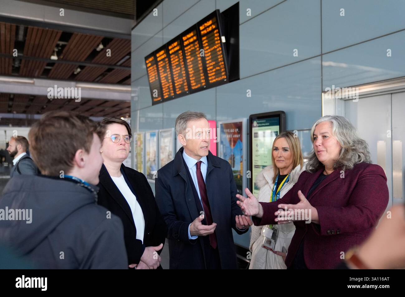 Labour MP for Reading West and Mid Berkshire Olivia Bailey (second left ...
