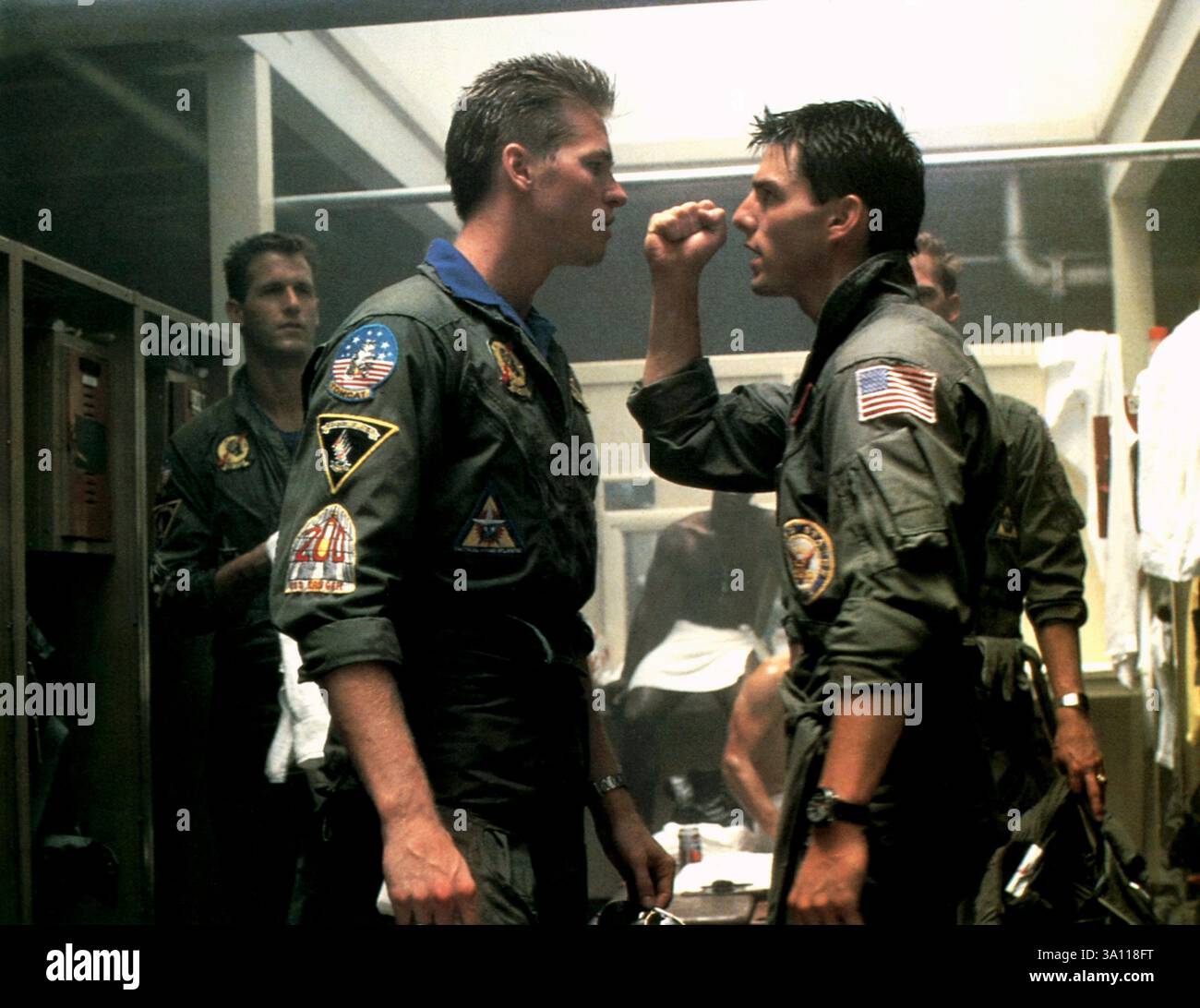 Top gun movie hi-res stock photography and images - Alamy