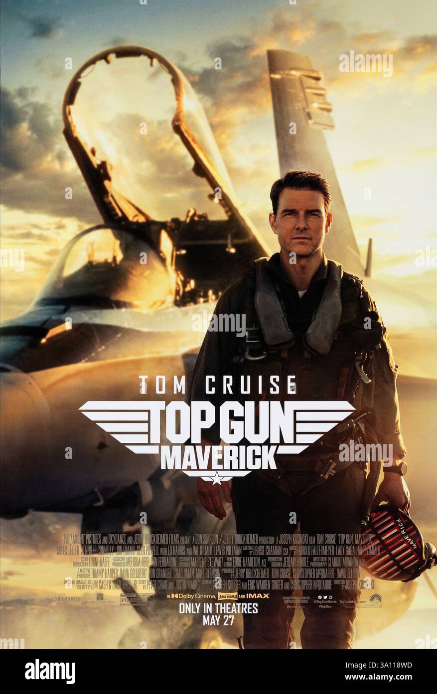 Tom cruise top gun maverick (2022) hi-res stock photography and images ...